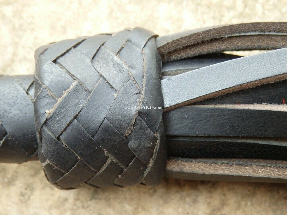 www.FlogMeBaby.com Wonderful Selection of Floggers - Grain Leather ...