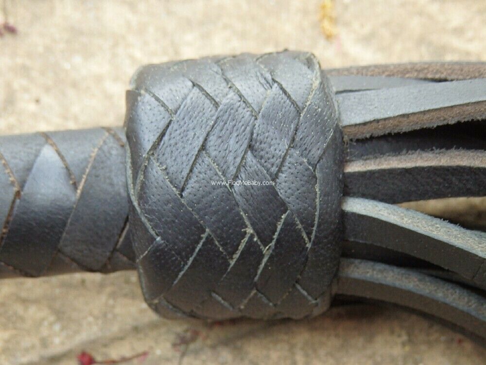 www.FlogMeBaby.com Wonderful Selection of Floggers - Grain Leather ...