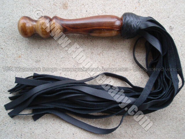 WOOD MASTER FLOGGER