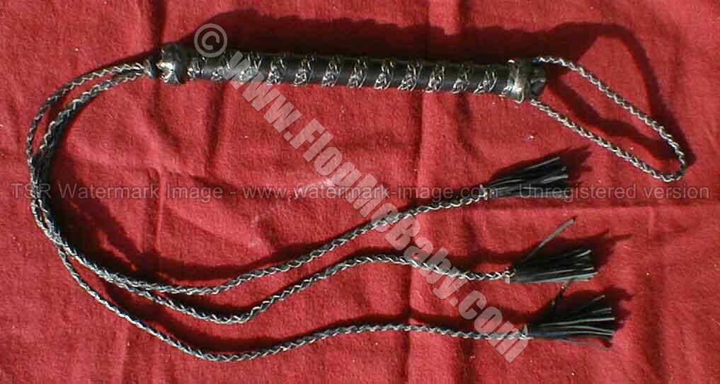 www.FlogMeBaby.com Wonderful Selection of Floggers - Grain Leather ...